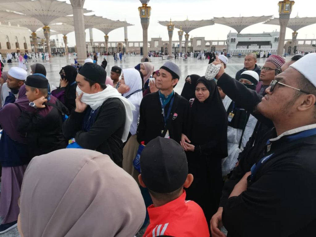 9 Tips Memilih Pakej Umrah Sesuai Dengan Bajet Dan Kemampuan Anda ...